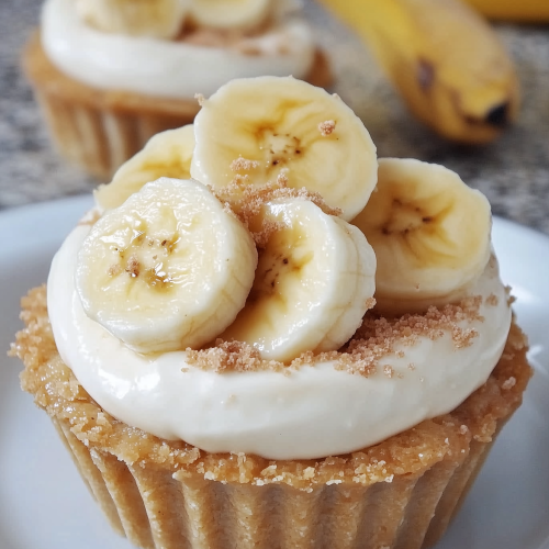 No-Bake Mini Banana Cream Pies