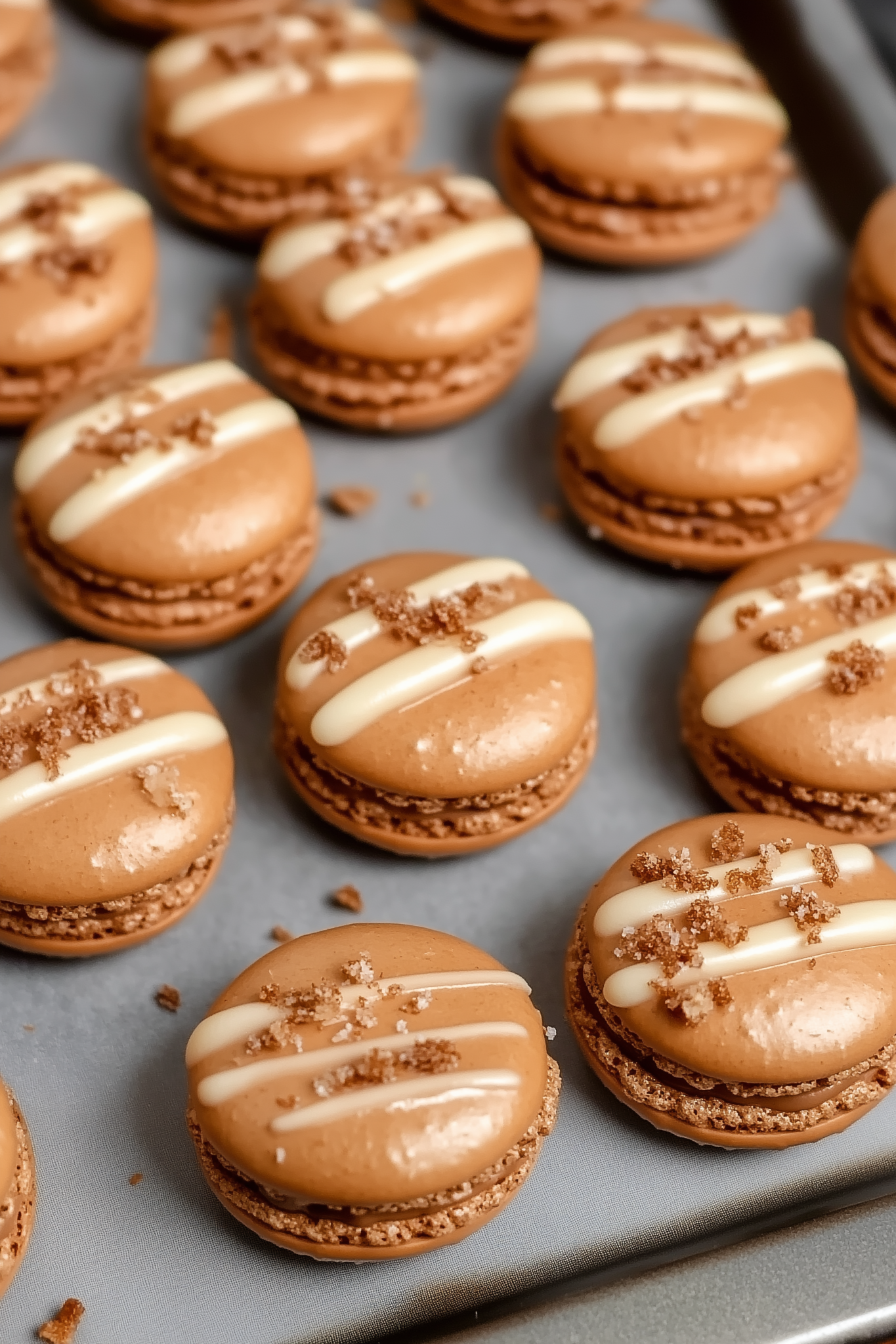 Gingerbread Macarons